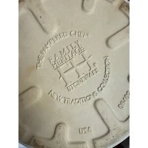 The Pampered Chef | Kitchen | Pampered Chef Family Heritage Stoneware 5 ...